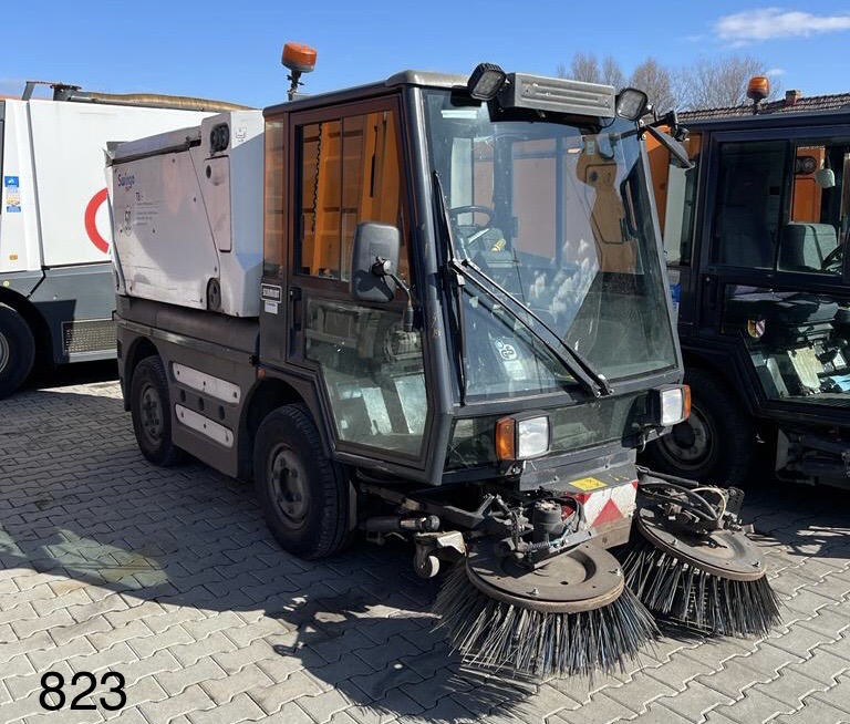Măturătoare SCHMIDT COMPACT SWINGO 200 - PKDGrup.ro